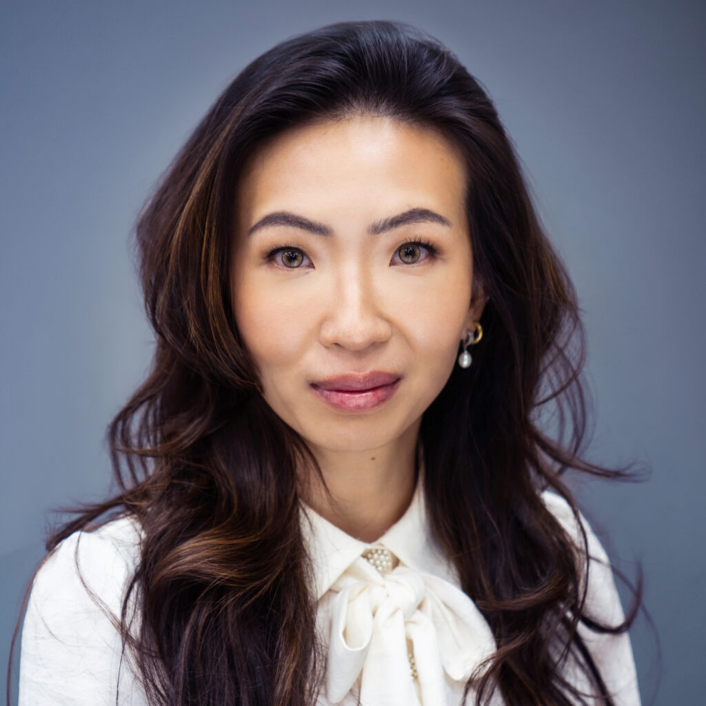 Julie Yang - International Students House